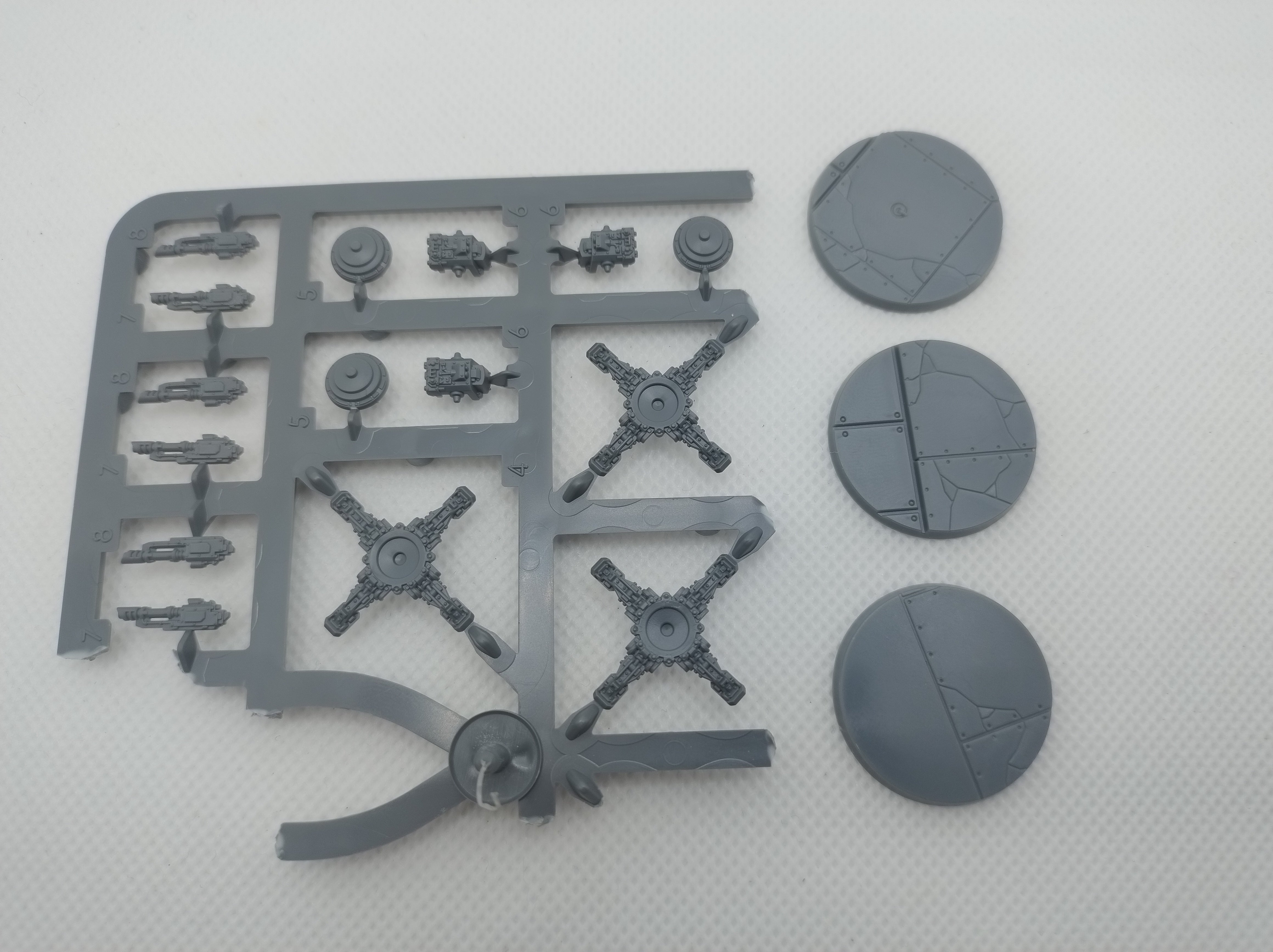 Auxilia Tarantula x3 Lascannon | Legions Imperialis – Spruefix