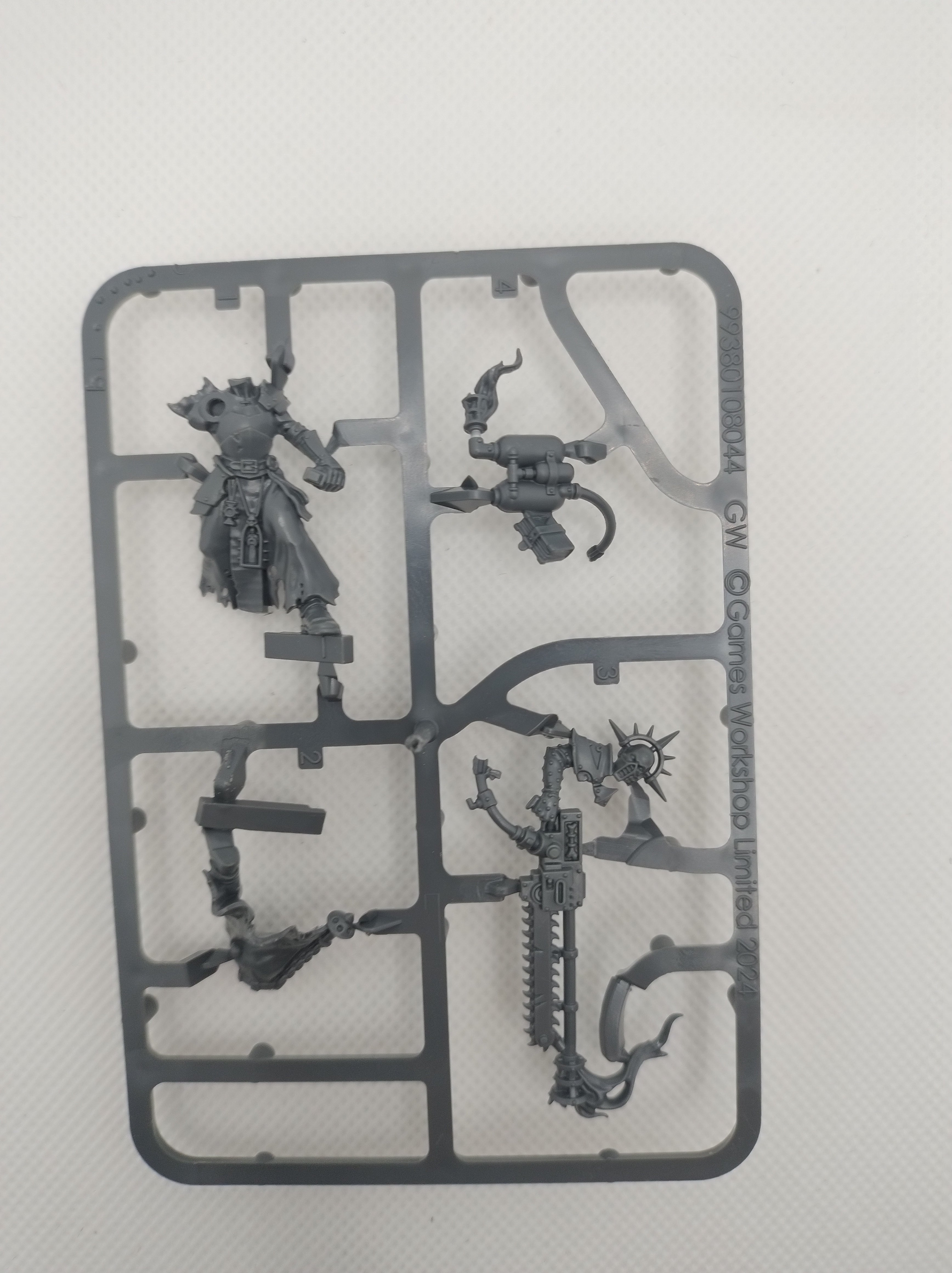 Ministorum Priest with Vindictor | Imperial Agents – Spruefix